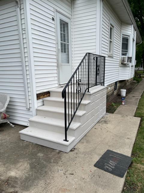 Unit Step Co - Joliet, IL